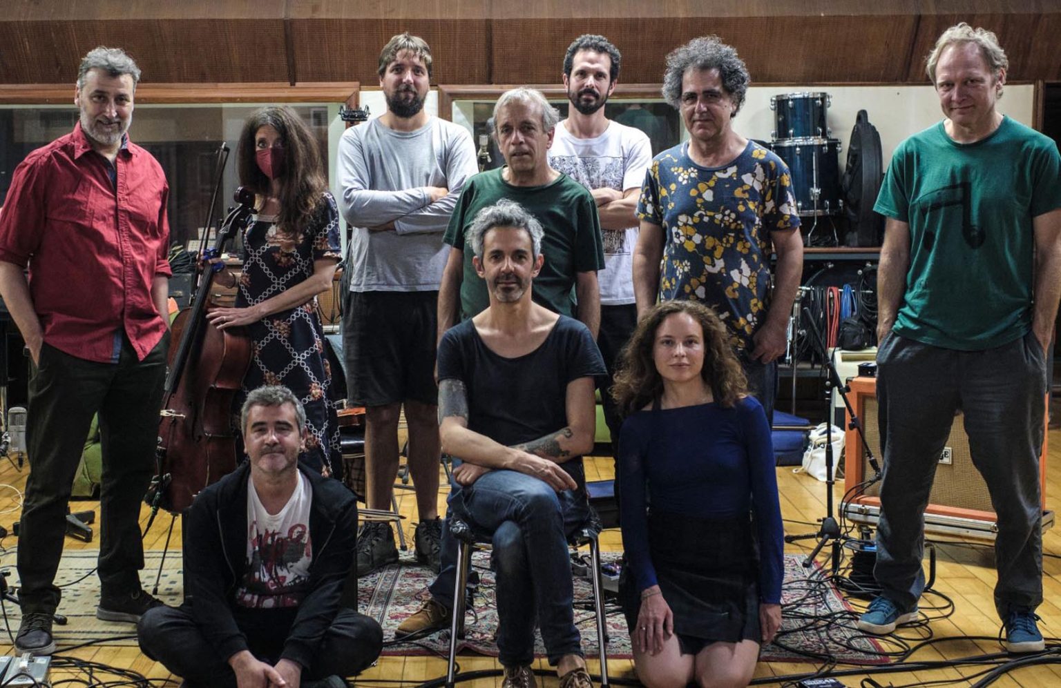 Abyss Mirrors Unit - Galeria Zé dos Bois